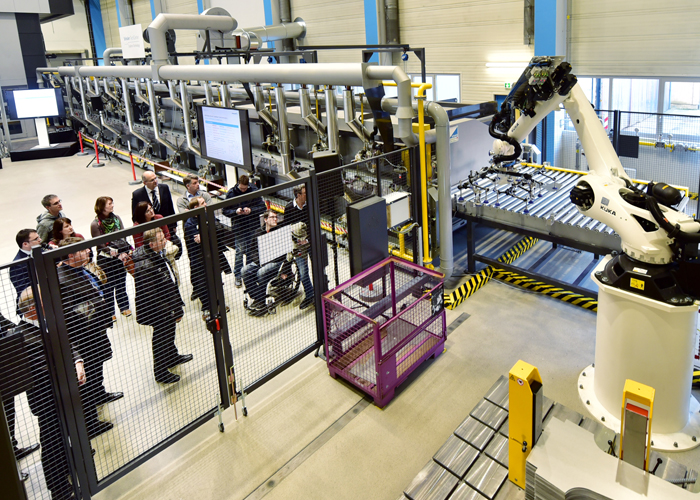 Schuler opent Hot Stamping TechCenter - MetaalNieuws