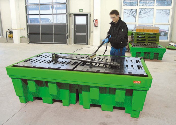 Clean Box Max reinigt grote werkstukken - MetaalNieuws, het laatste ...