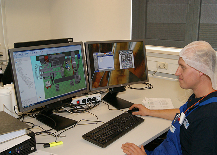 CurTec Rijen integreert zelf Yaskawa robots in haar productie ...