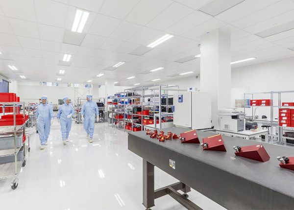 SRBA Group splitst activiteiten; naam Brecon Cleanrooms keert terug - MetaalNieuws, het laatste ...